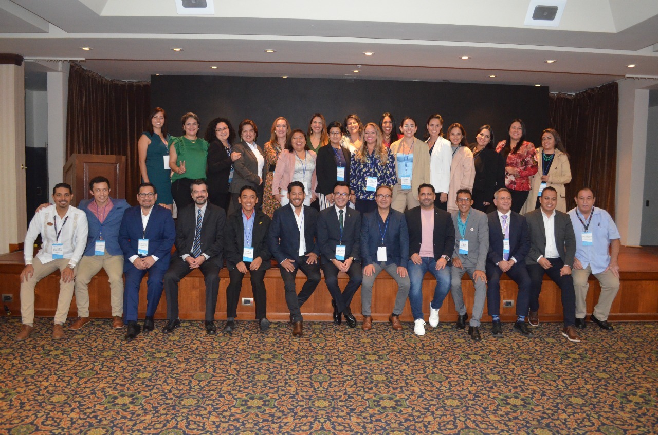 Despega el primer vuelo de la nueva ruta área Lima-Cancún | Cancún Mío