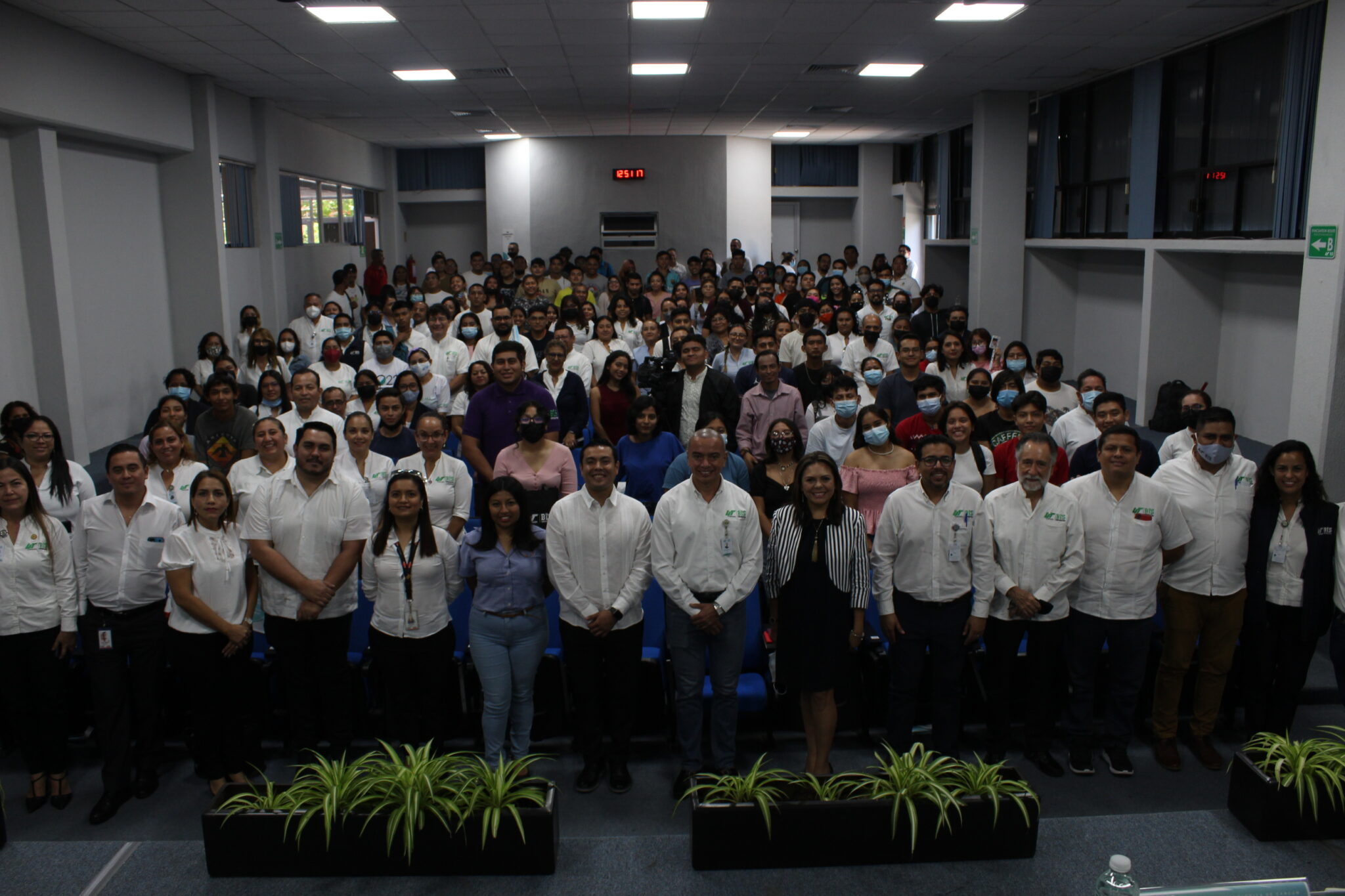 Campaña Reciclando y Apadrinando beneficiará a más de 30 estudiantes de ...