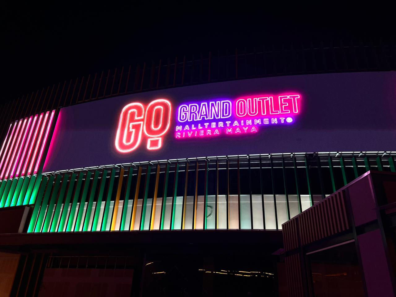 El outlet de lujo más grande de Latinoamérica abre sus puertas al público en Cancún | Cancún Mío