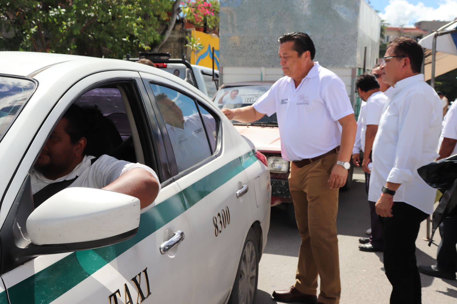 Las placas de taxi recuperarán su plusvalía: Rubén Carrillo | Cancún Mío