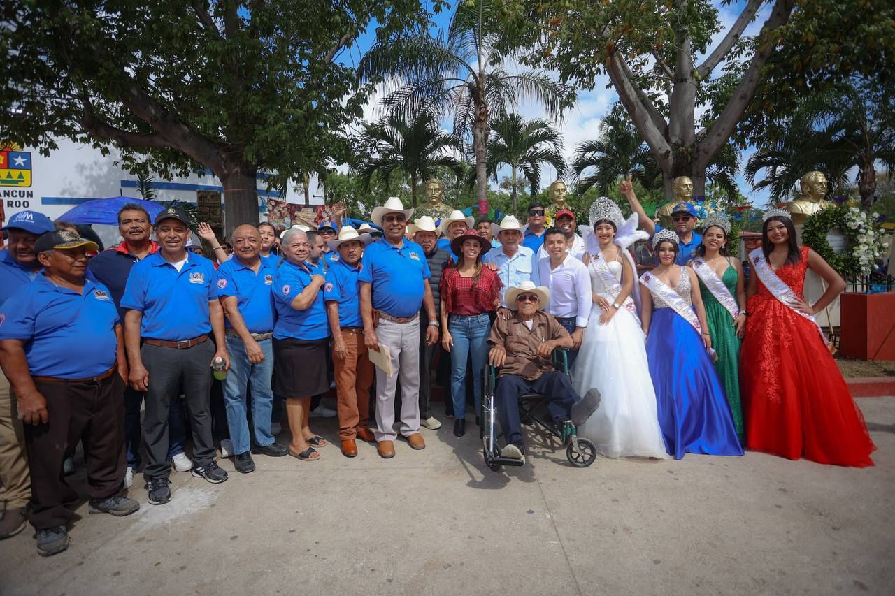 Con tradicional desfile inicia el 50 aniversario del ejido Alfredo V ...