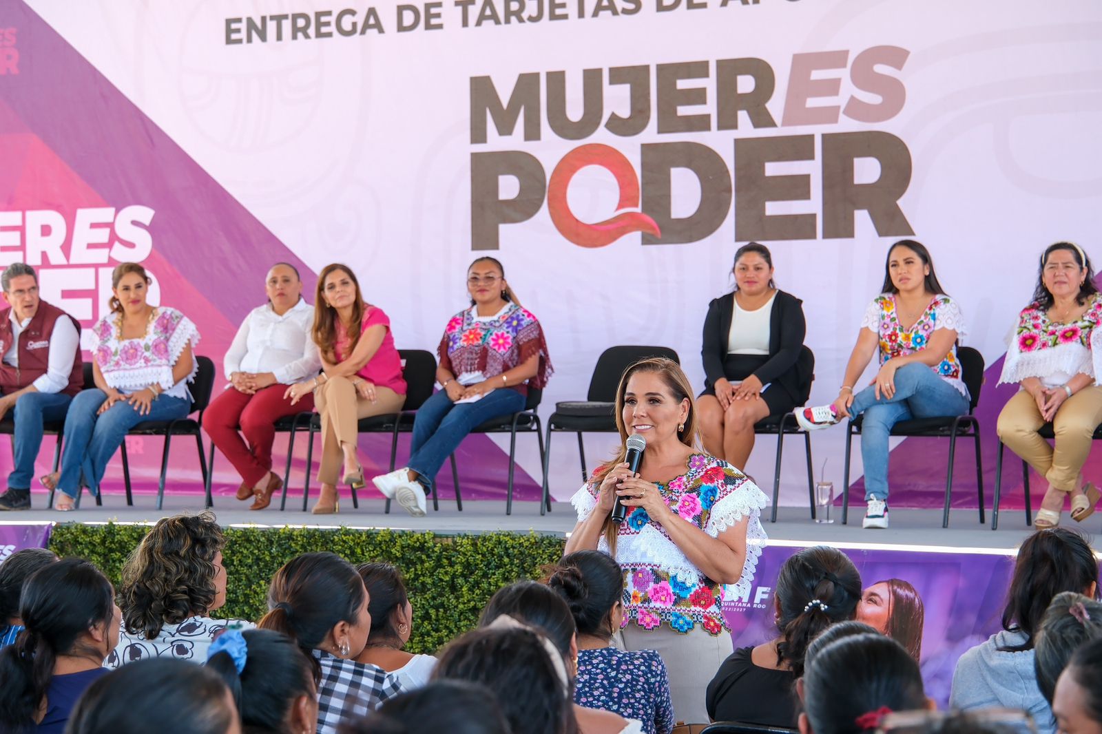 Mara Lezama anuncia reemplazo de tarjetas "Mujer es Poder"