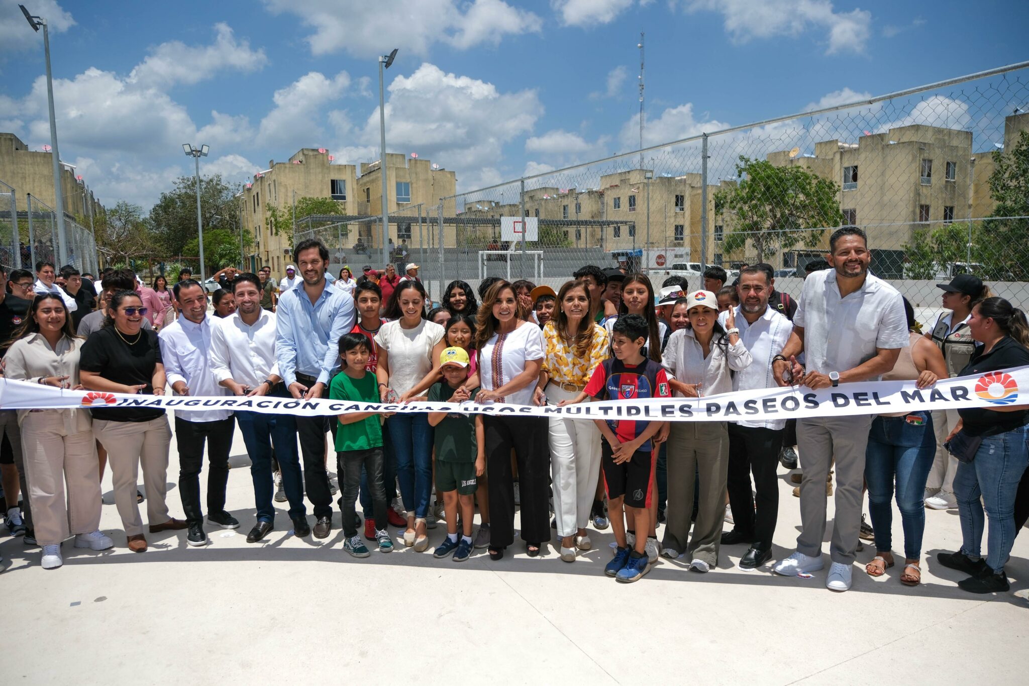 Inauguran canchas multiusos en Paseos del Mar Cancún