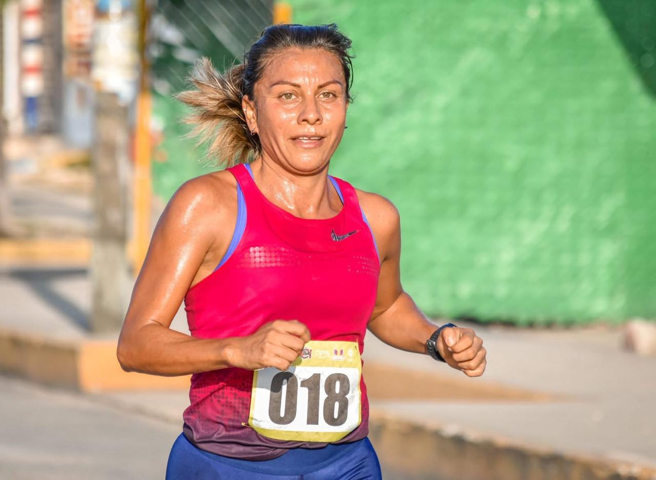 Rosa Rosy Cruz domina el atletismo en Quintana Roo